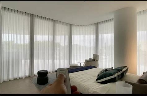 White Motorized Curtain System For Home Shape Rectangular At ₹ 1500