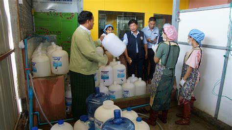 ရေဦးမြို့နယ်တွင်းရှိ သောက်ရေသန့်စက်ရုံများအား ရှောင်တခင်စစ်ဆေး Myanmar Digital News