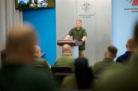 Проактивна комунікація та своєчасне й обєктивне інформування громадськості такий лейтмотив