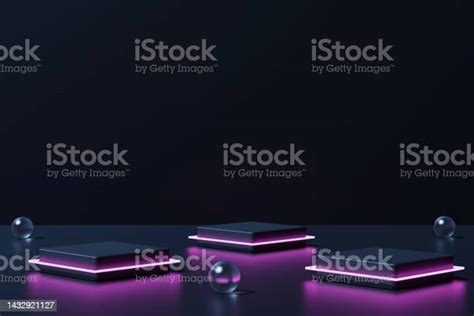 검은 배경에 분홍색 네온 광선과 유리 구체가있는 3 개의 연단 3d 렌더링 3가지 개체에 대한 스톡 사진 및 기타 이미지 3가지 개체 강단 0명 Istock