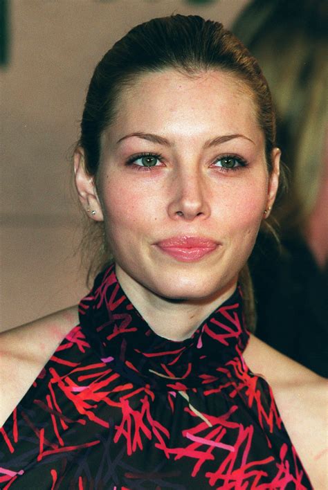 Jessica Biel Critics Choice Awards 01072002 • Celebmafia