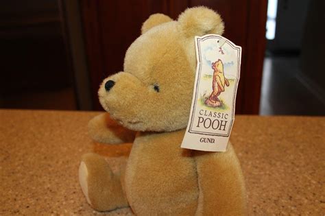 Classic Pooh Winnie The Pooh Bear Plush Stuffed Animal 9 Tall Gund