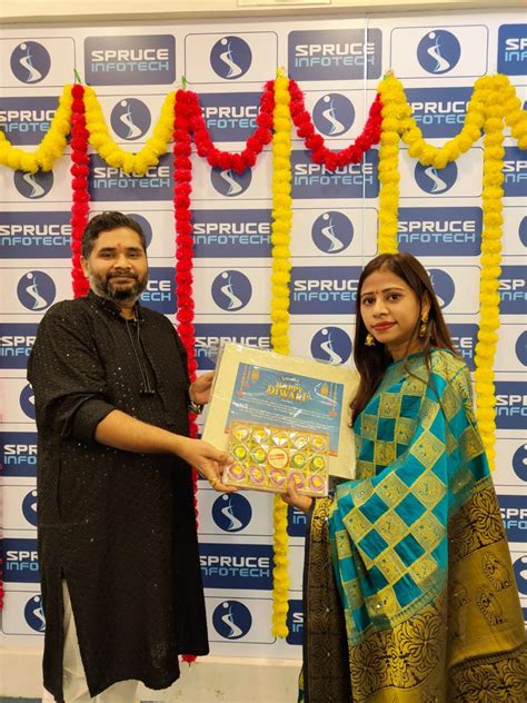 On This Special Occasion Of Diwali May The Light Of Diyas Fill Our