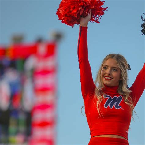 Stunning Ole Miss Cheerleader Goes Viral During Upset Win The Spun