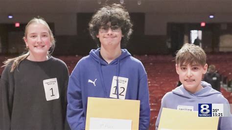 Middle Schooler Makes Midlakes History In Spelling Bee Rochesterfirst