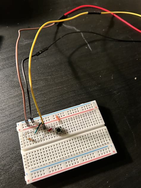 Controlling Microservo With Pushbutton And External Power Supply