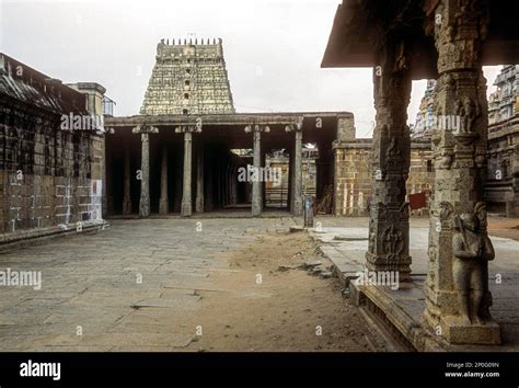 Sri Bhuvaraha Swamy Temple In Srimushnam In Tamil Nadu South India