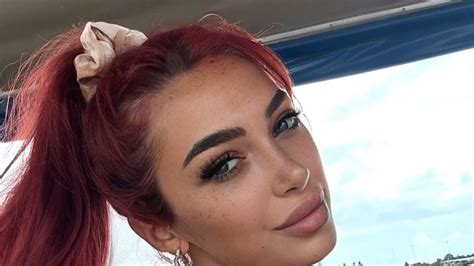 Young Sheldon Star Iain Armitage Trauert Um Seinen Opa