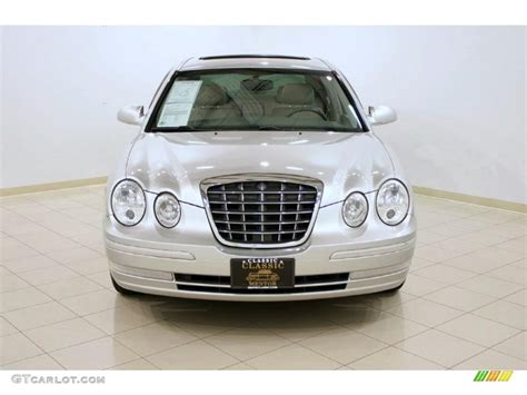 2005 Diamond Silver Kia Amanti 32098862 Photo 2 Car