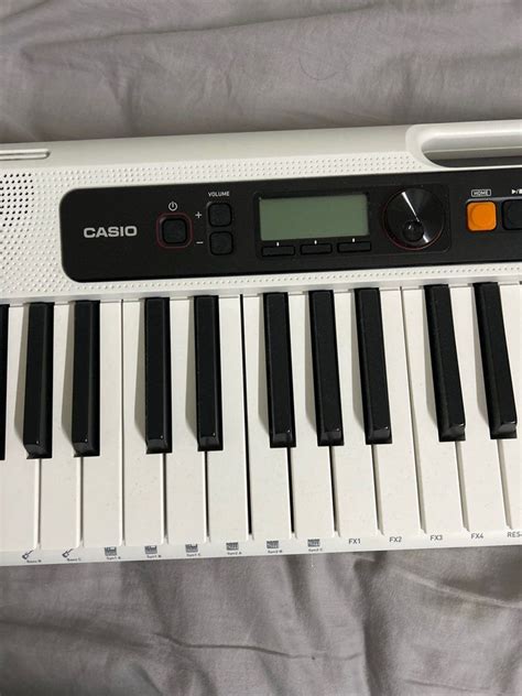 Casio Keyboard Casiotone Ct 5200 Hobbies And Toys Music And Media Musical Instruments On Carousell