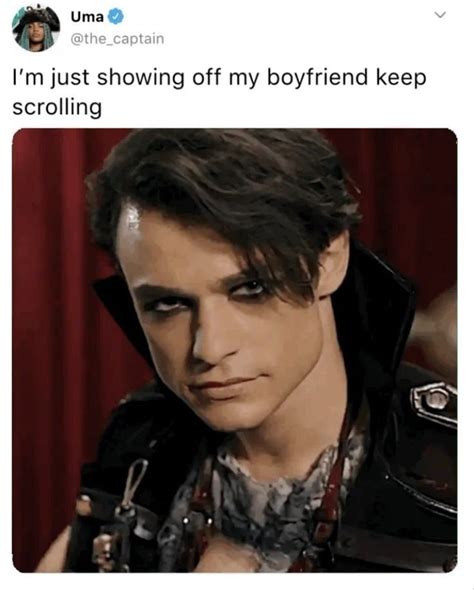 Uma And Harry Harry Hook Thomas Doherty Captain Hook