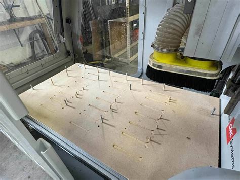 Techno CNC Systems HD II Tabletop Router 2018 Safety Enclosure Vacuum Table Handheld