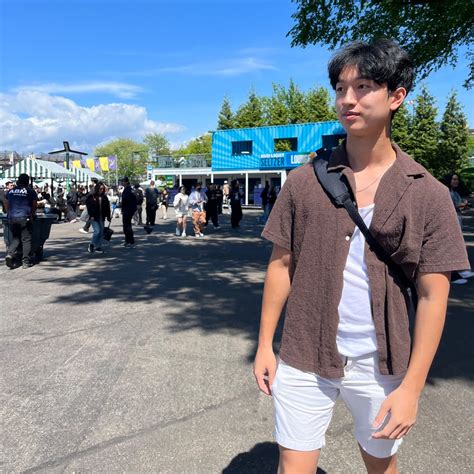 Stonybrook University Class Of 2029 Sbu 29 Hey Im Justin Im From Queens Ny And Ill Be