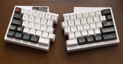 Ultimate Hacking Keyboard Churning Out Uhk Webshop Preorders Crowd