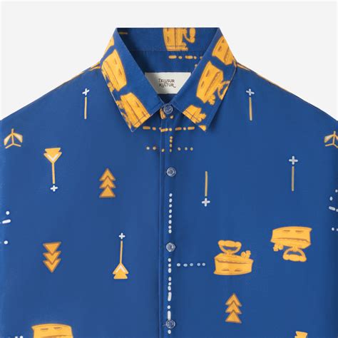 Batik Print Telusur Kultur Corak Nusantara Setrika Biru