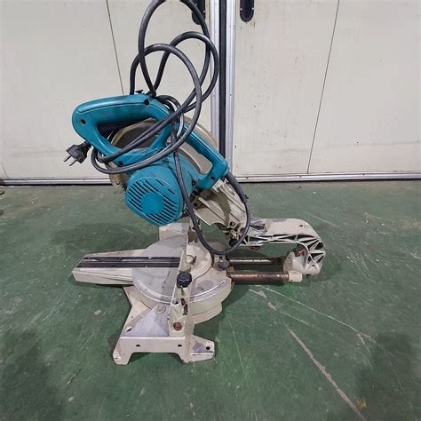 슬라이딩 각도절단기 당근 중고거래