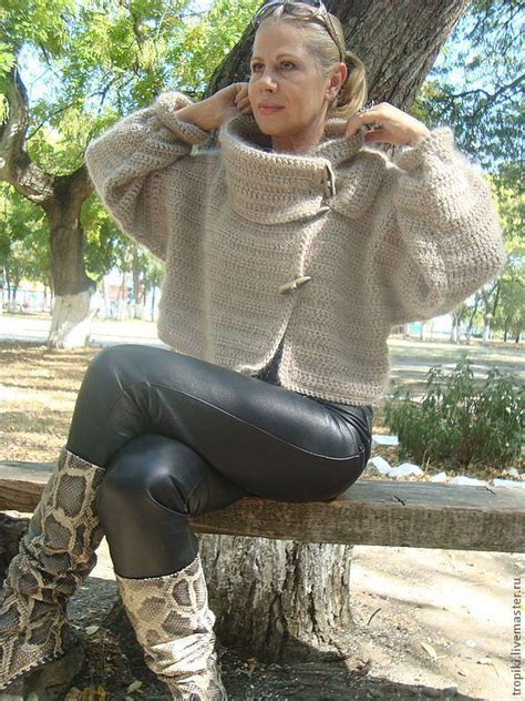 жакет вязаный укороченный бежевый в интернет магазине на Ярмарке Мастеров Кардиганы Керчь