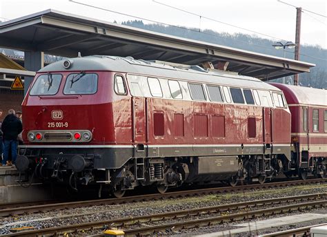 "215 001-9" Fotos - Bahnbilder.de