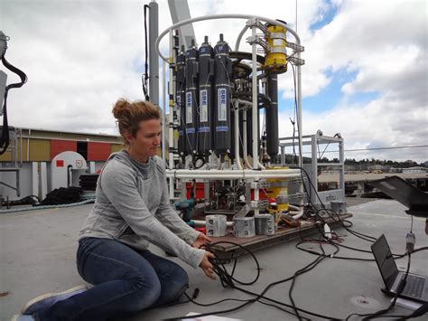 Tracking The Tasman Seas Hidden Tides Schmidt Ocean Institute