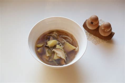 감자국 표고버섯 더해서 식감 높이기~