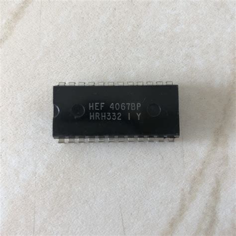 Hef4067bp Philips Integrated Circuit X1pc Langrex