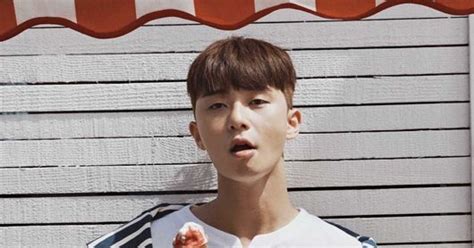 일상이 화보 박서준 눈웃음 하나로 여심 올킬 [화보]