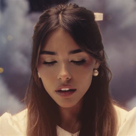Madison Beer Reckless Official Music Video Madison Beer Bangs