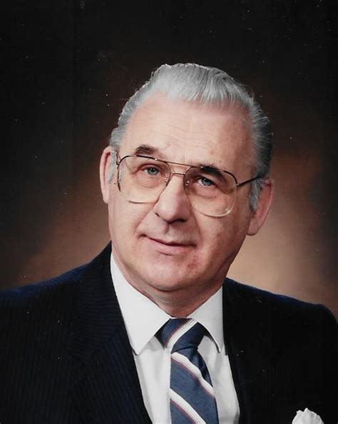 Mathieu Robichaud Nécrologies De La Coopérative Funéraire La Colombe