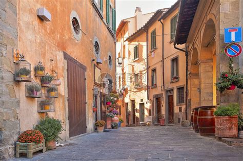 美丽的意大利街道一个高清图片下载 正版图片506281873 摄图网