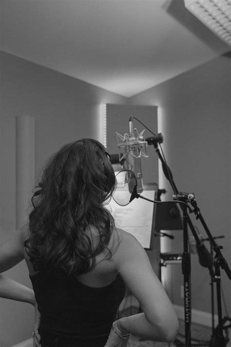 Vanessa Marie Vanessa Marie Added A New Photo