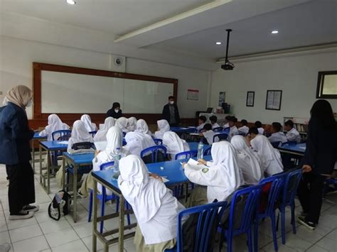 Alasan Murid Sering Mengantuk Di Kelas Dan Penanganannya