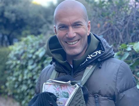 قابی دیدنی از زین الدین زیدان در کنار همسر و پسر جذابتر از خودش