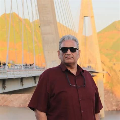 Siamak Yeganeh Siamak Yeganeh25 • Threads Say More