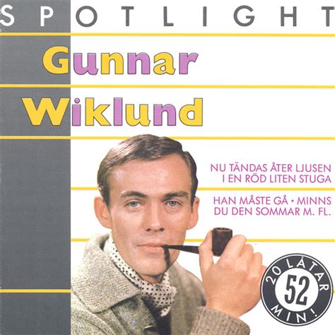 Nu Tändas åter Ljusen I Min Lilla Stad