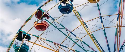 create a loading spinner with css keyframes dev community