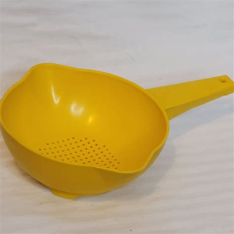 Vintage Tupperware Yellow Colander 1200 Small 11 Inches By 8 Inches Etsy