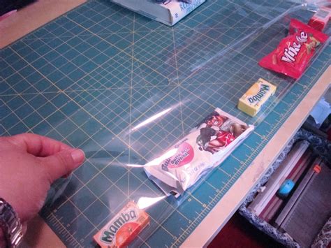 Laughing Stock Papercrafts Candy Lei Tutorial