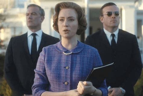 Hannah Einbinder In Julia Rhackshbomax