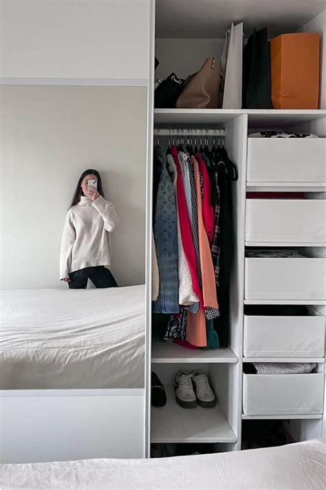 END OF YEAR DECLUTTER Catarina Morais