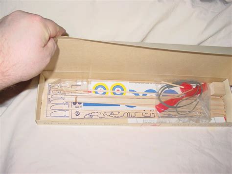 Easy Built Models Famous Flyer Balsa Wood Spiftire Kit Eb01 Model Kit 122 Scale 1911036863