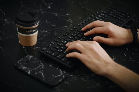 Customize The System Tray Clock On Windows