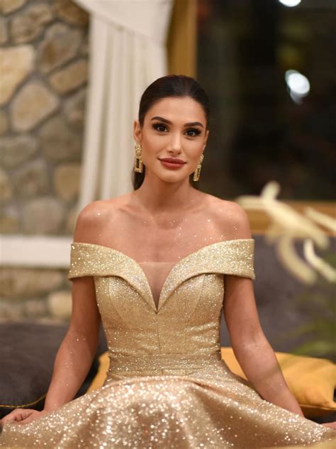 ИЗНЕНАДА Александра от Ергенът разбра че има брат след 30 години