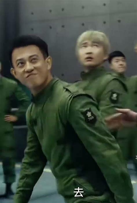 помогите найти название Youtube