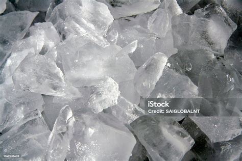 차가운 서리가 내린 색상 영역 이미지 처리 분쇄 블록 얼음 질감 0명에 대한 스톡 사진 및 기타 이미지 0명 냉동된