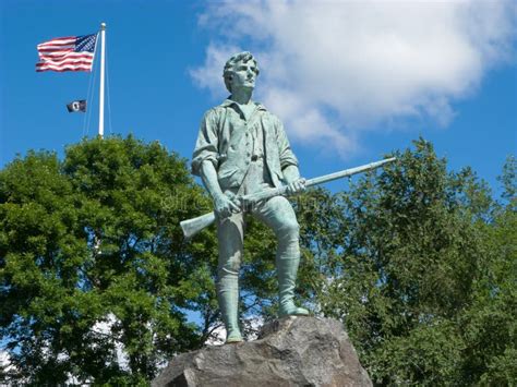 Minuteman Statue Stock Image Image Of Armed Statue 20322381