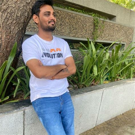 Himanshu Patel Stock Broker Angel One Linkedin