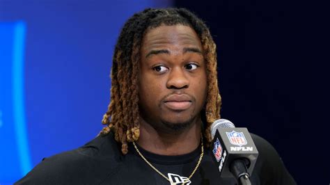 Nfl Draft Day Predictor 2025 Forecasting Round 1 Picks Espn