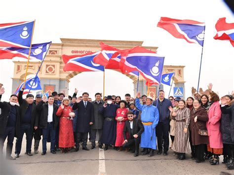 Live АН ын даргад нэр дэвшигчид Өмнөговь аймгийн гишүүд дэмжигчидтэйгээ уулзалт хийж байна