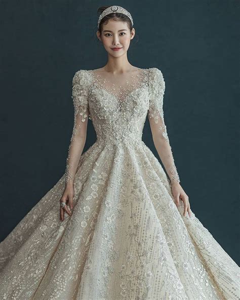 베리굿웨딩 정효정팀장 ̈ On Instagram 🕊⠀𝑓𝑜𝑟 𝑦𝑜𝑢𝑟 𝑤𝑒𝑑𝑑𝑖𝑛𝑔 𝑑𝑎𝑦 ⠀⠀⠀⠀⠀⠀⠀⠀⠀⠀⠀⠀⠀⠀⠀⠀⠀⠀⠀⠀ ⠀ ⠀ 💎🌸 ⠀ ⠀ ⠀ 𖤐 정효정플래너