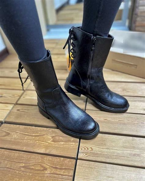 ۳۰ عکس پوتین دخترانه و زنانه از مدل های جدید و بسیار شیک ۲۰۲۵